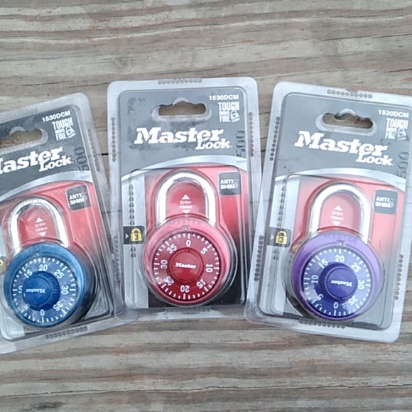 master lock | Other | New Bundle All 3 Masterlock 8mm 3 Combo Lock ...
